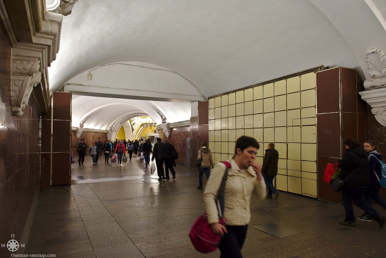 Die Moskauer Metro | One Man, One Map