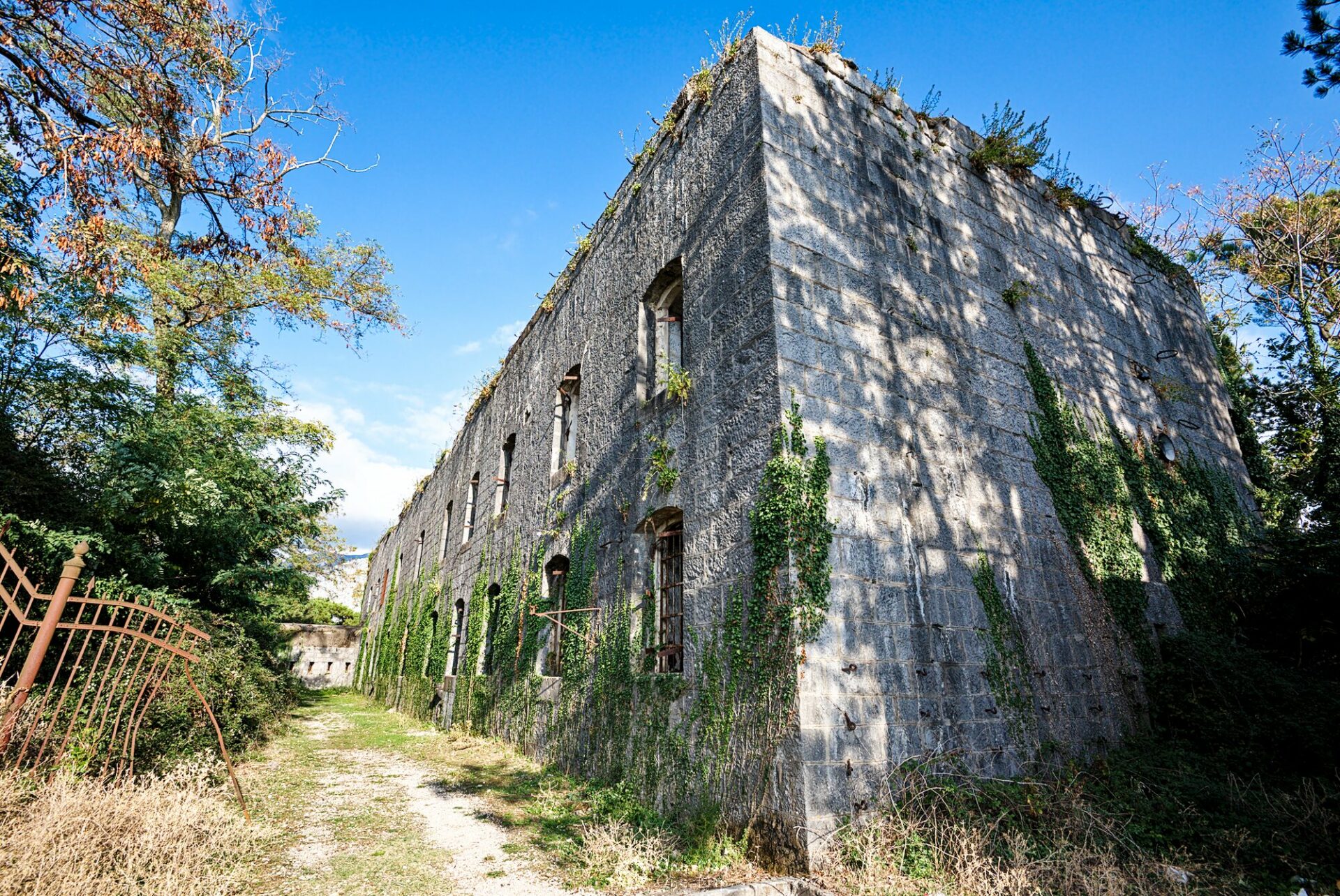 Fort Vrmac | One Man, One Map